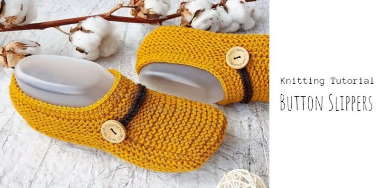 Knit Simple Button Slippers