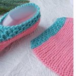 Knit Simple Thumb Slippers