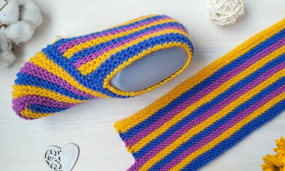 Knit Circus Stripes Slippers