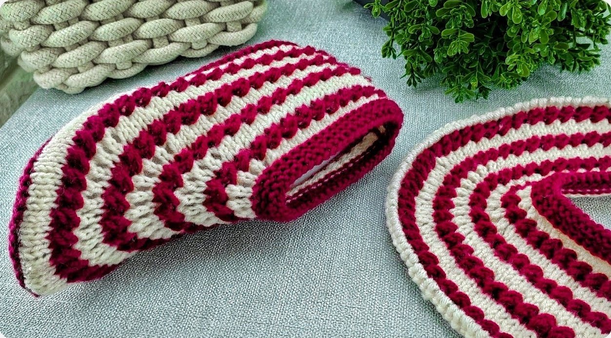 Christmas Candy Slippers